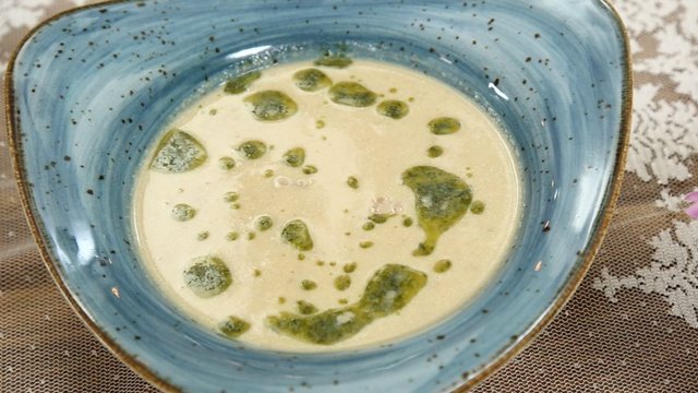 Videolu Etli Humus Çorbası Tarifi 北 | Show TV Yemek