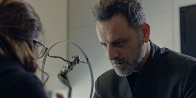 Fİ 1. Bölüm : Can Manay'ı çıldırtan soru!