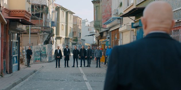 Çukur 53. Bölüm : “İdris baba döndü!”