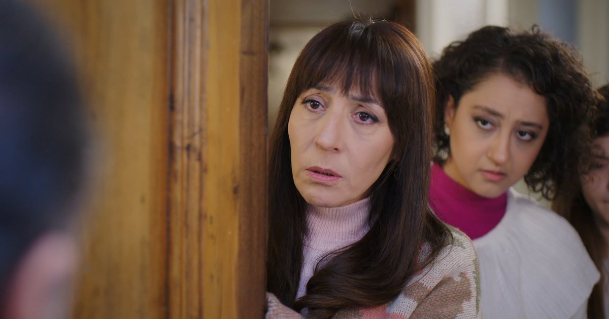 Güzel Günler 15. Bölüm : Çetin, Kıymet'in kapısına dayanıyor!