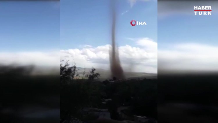 Ahlat’ta dev hortum cep telefonu kamerasında | Video