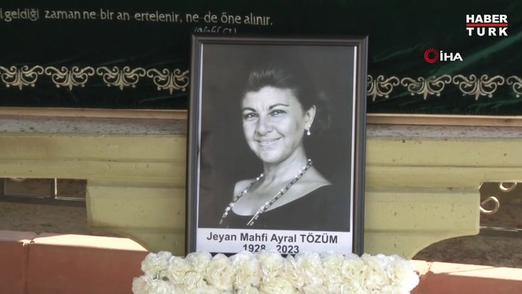 Jeyan Mahfi Ayral Tözüm son yolculuğuna uğurlandı | Video