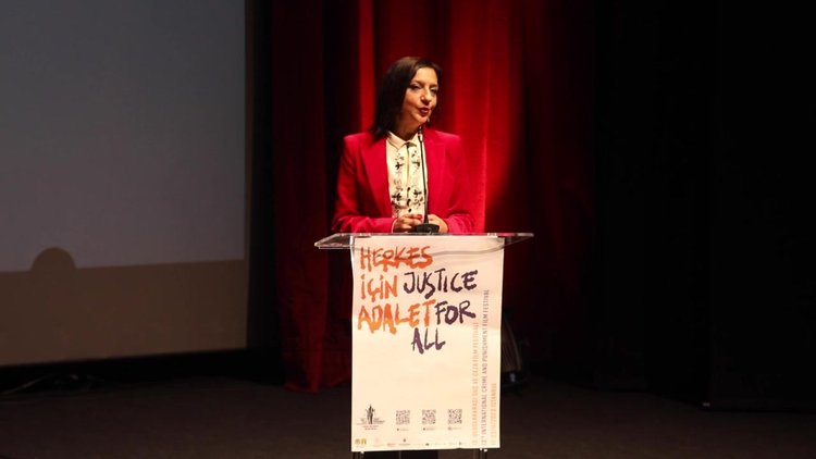 'En İyi Film'; 'Fani Dizeler' oldu | Video