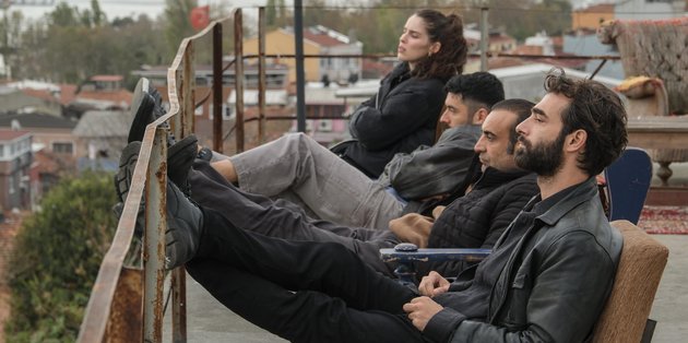 Kara 3. Bölüm HD Tek Parça İzle