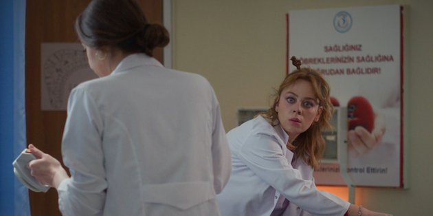 Bahar 4. Bölüm : Bahar bayılıyor!