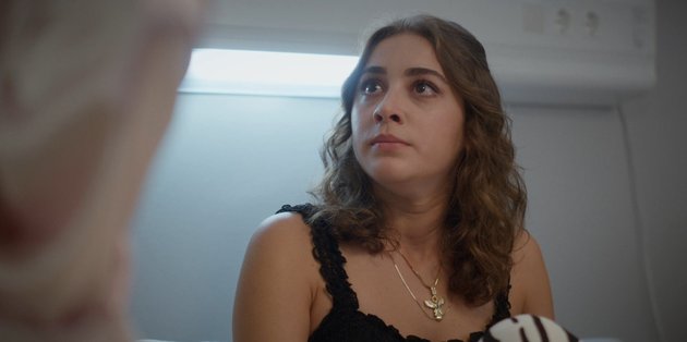 Bahar 17. Bölüm : Bahar ve Timur'u şaşırtan haber!