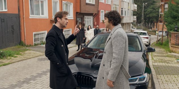 Deha 17. Bölüm : Devran, Cesur'u dövüyor!