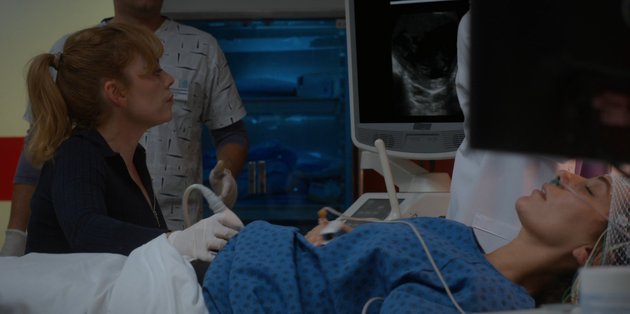 Bahar 55. Bölüm : Naz, bebeğini kaybetme eşiğinde!