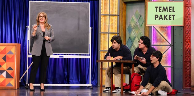Güldür Güldür Show Videoları: Premium Okul!